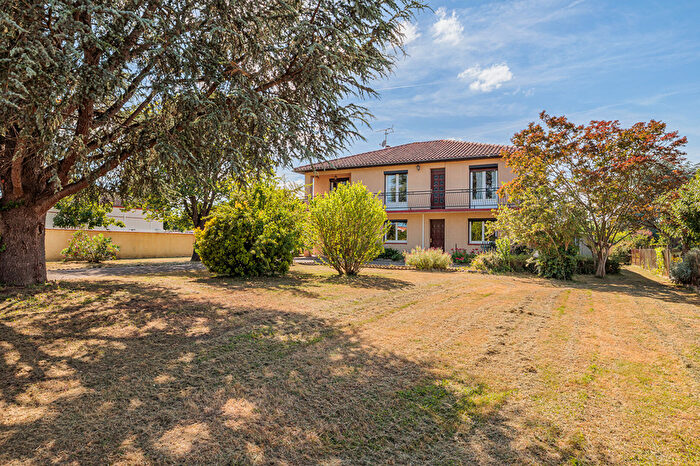 Maison 6 pièces à vendre à Villeneuve-Tolosane