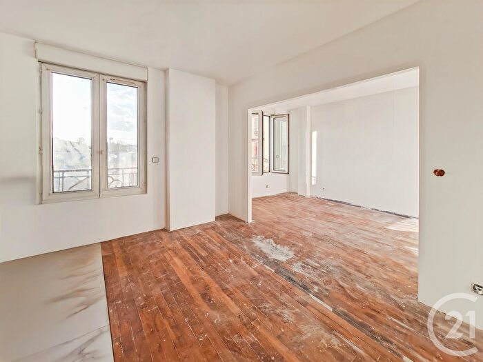 Appartement à vendre - Aubervilliers, Landy-Plaine, Marcreus, Pressensé - 2 pièces - 1 chambre