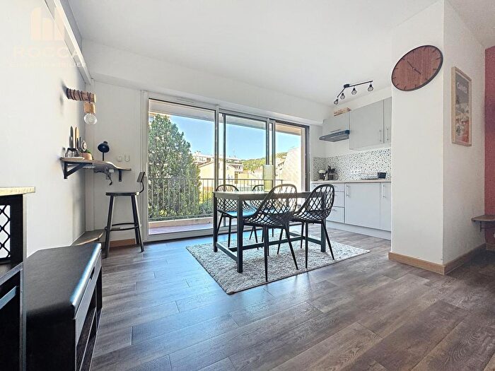 Appartement 1 pièce à vendre - Cannes, Prado, République