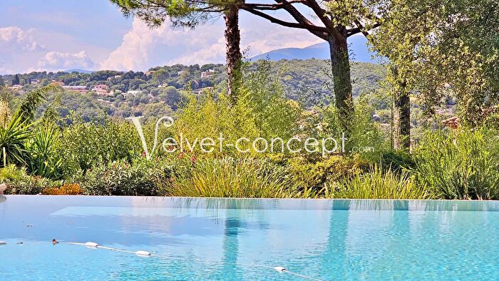 Maison à vendre - Biot - 8 pièces - 4 chambres