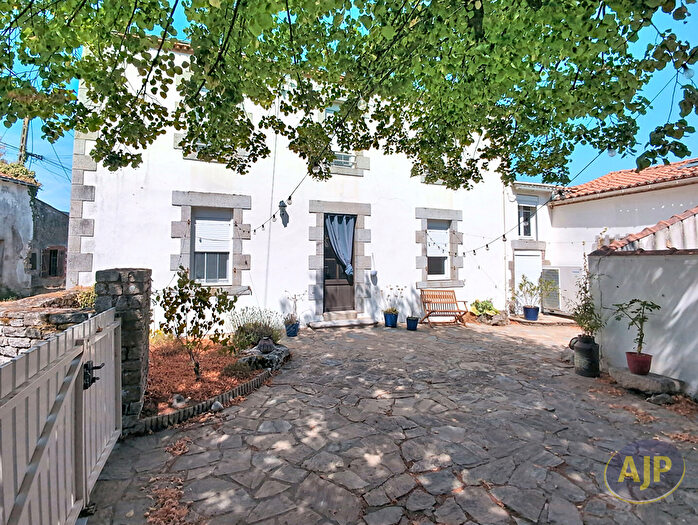 Maison 4 pièces à vendre à La Boissière-de-Montaigu