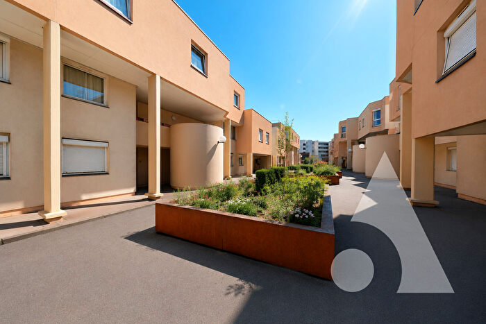 Évry, Les Epinettes : Appartement 6 pièces à vendre