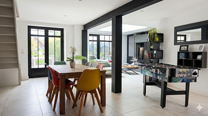 Maison 4 pièces à vendre à Lamorlaye