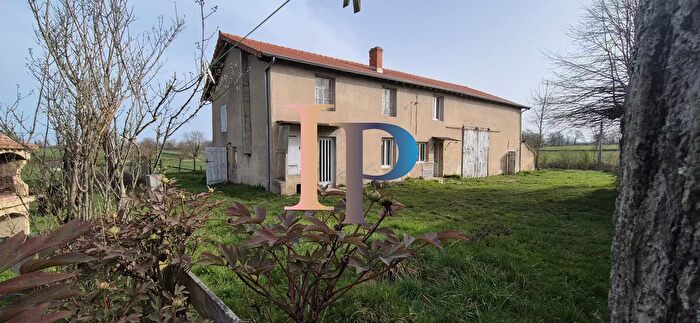 Maison à vendre - Iguerande - 5 pièces - 2 chambres