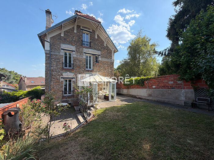 Juvisy-sur-Orge, Centre-ville, Entrevoies, Seine - Maison 7 pièces à vendre