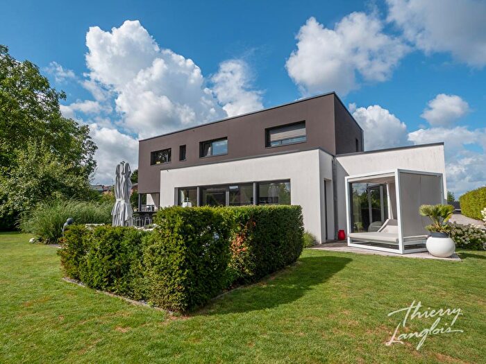 Sainghin-en-Mélantois : Maison 6 pièces à vendre