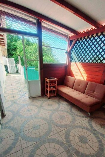 Appartement à louer - Basse-Terre - 2 pièces - 1 chambre