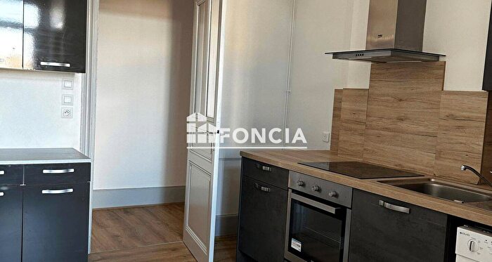 Le Centre-Centre Ville, Roanne : Appartement 2 pièces à louer