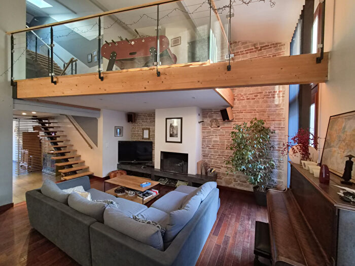 Maison 5 pièces à vendre à Rivières