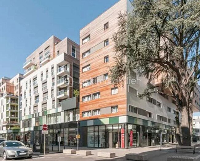 Appartement à vendre - Annemasse, Centre-ville - 2 pièces - 1 chambre