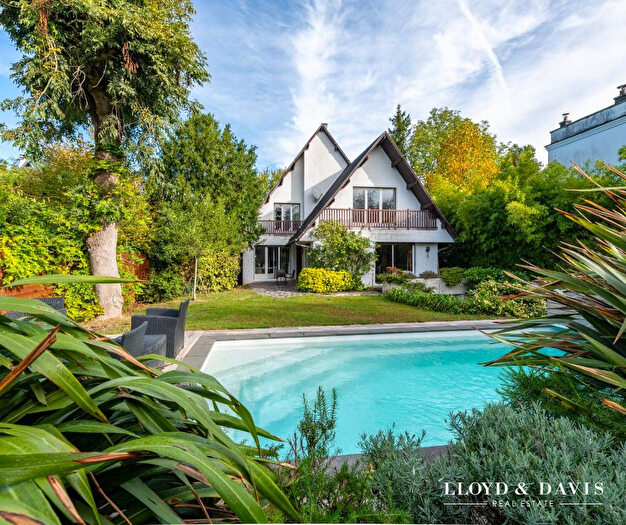Maison 8 pièces à vendre - La Celle-Saint-Cloud, La Feuillaume