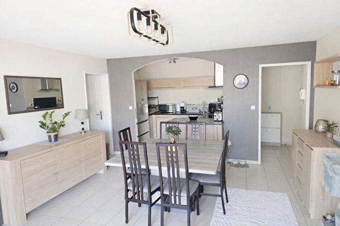 Appartement à vendre - Draguignan, Maljournal, Le Fournas, Les Incapis, Saint-Hermentaire - 3 pièces - 2 chambres