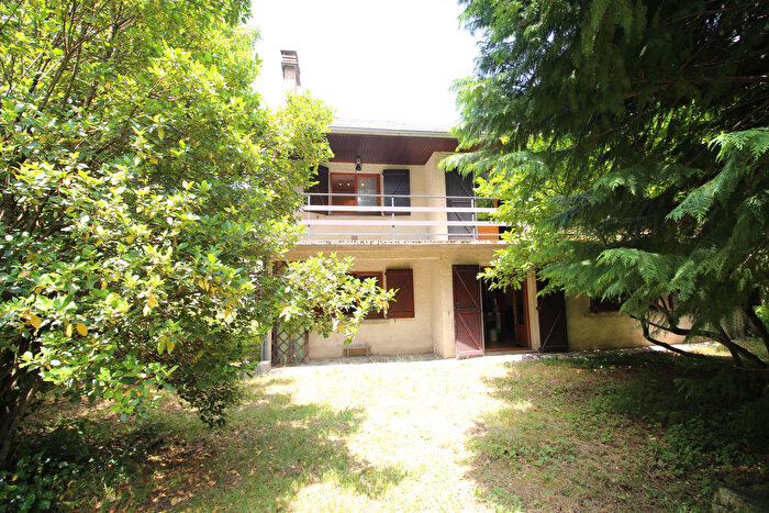 Saint-Mamet - Maison 8 pièces à vendre