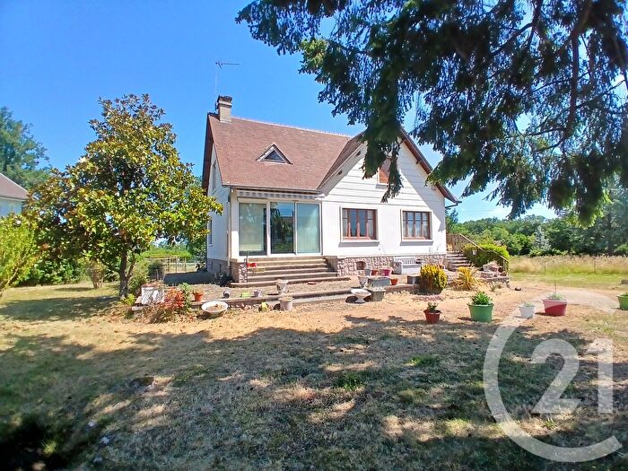 Maison 5 pièces à vendre à Domérat