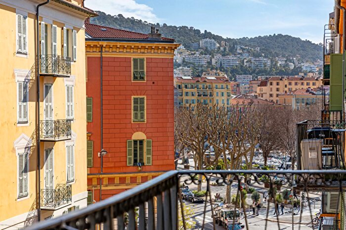 Appartement à vendre - Nice, Le Port - 3 pièces - 2 chambres