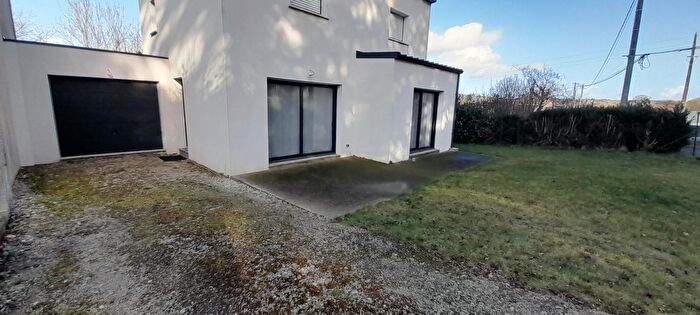 Maison 5 pièces à louer - Néant-sur-Yvel