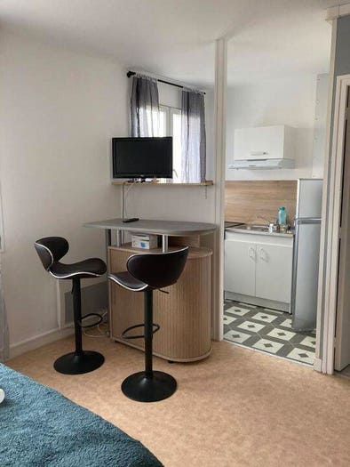 Appartement 1 pièce à Le Bourg sous la Roche-Coteau, La Roche-sur-Yon, à louer