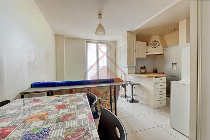 Ivry-sur-Seine, Louis Bertrand, Mirabeau, Semard : Appartement 2 pièces à vendre