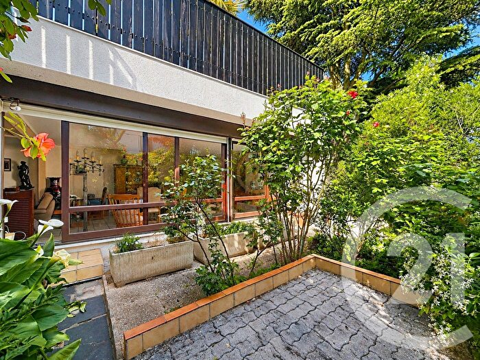 Appartement 5 pièces à Champs-sur-Marne, Le Nesles, à vendre
