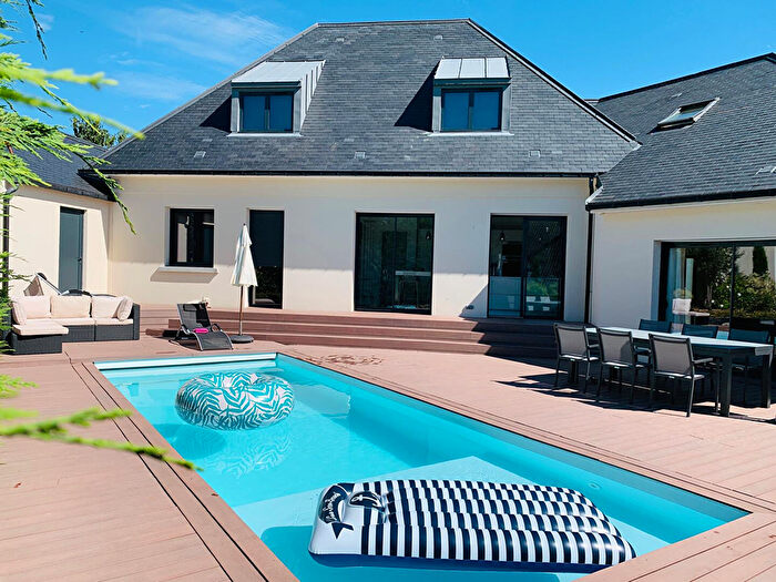 Maison à vendre - Orgeval - 8 pièces - 5 chambres