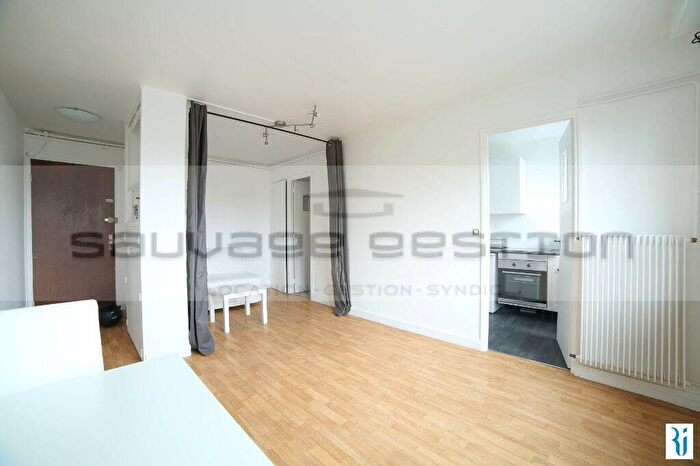 Centre Ville-Rive Gauche, Rouen : Appartement 1 pièce à louer
