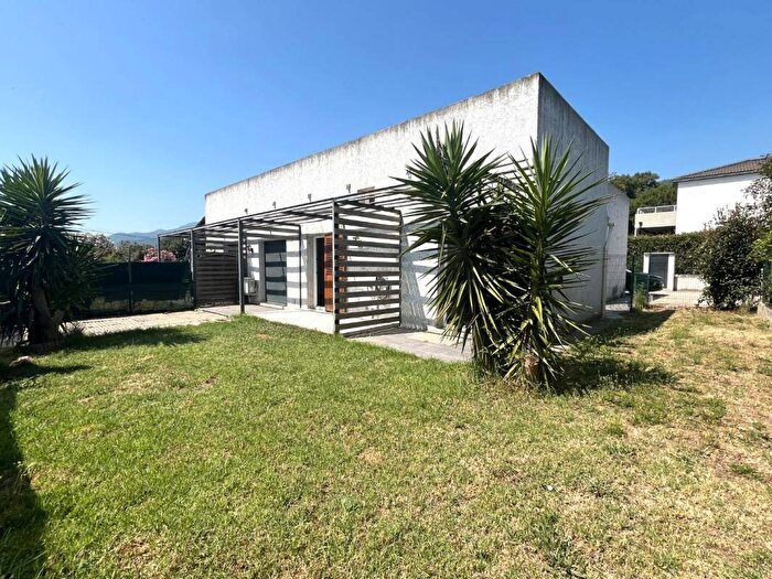 Appartement à louer - Lucciana - 2 pièces - 1 chambre