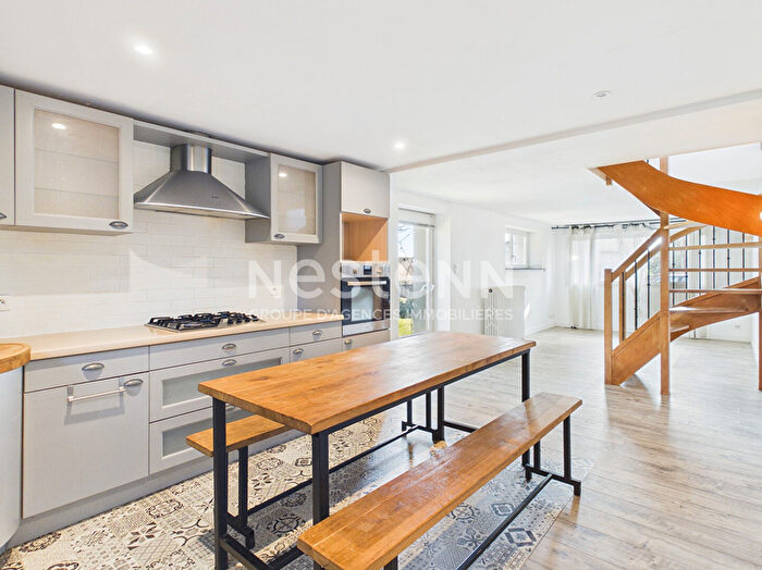 Appartement à vendre - Aurillac, Belbex, Vialenc, Gare, Patte dOie, Escanis - 5 pièces - 3 chambres