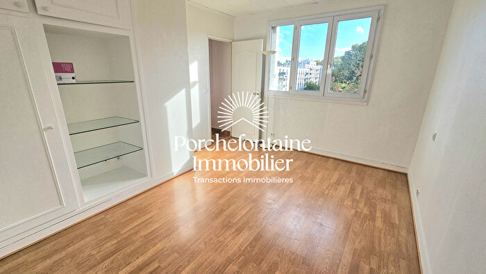 Appartement à vendre - Versailles, Porchefontaine - 4 pièces - 3 chambres