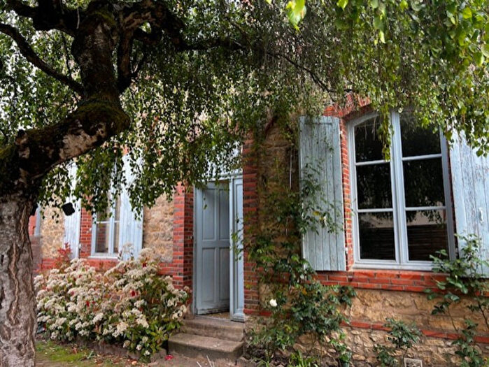 Maison à vendre - Huillé - 4 pièces - 4 chambres