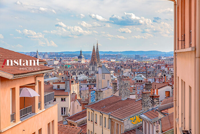 Appartement à louer - Lyon er , Haut, Coeur des Pentes - 3 pièces - 2 chambres
