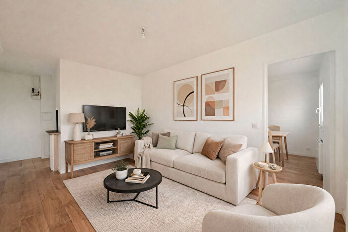 Appartement à vendre - Choisy-le-Roi, Centre-ville, Parc Prairie, Hautes Bornes - 2 pièces - 1 chambre