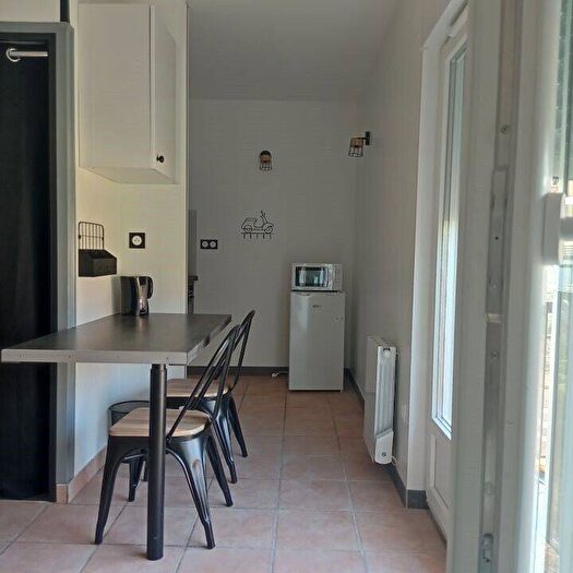 Appartement 1 pièce à louer - Saint Genest-La Butte, Nevers