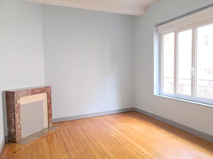 Appartement à louer - Centre Ville-Saint Léonard-Notre-Dame, Alençon - 4 pièces - 2 chambres