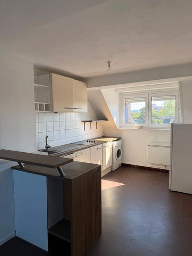 Faubourg de Béthune-Concorde, Lille : Appartement 2 pièces à louer