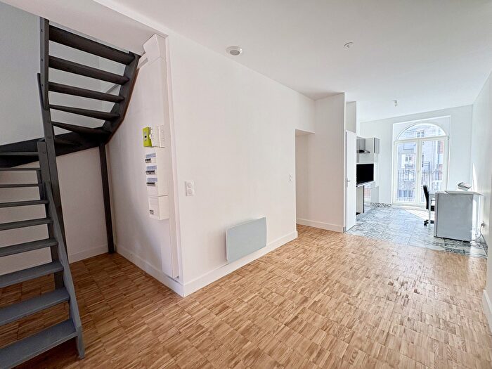 Appartement à vendre - Lille - 4 pièces - 3 chambres