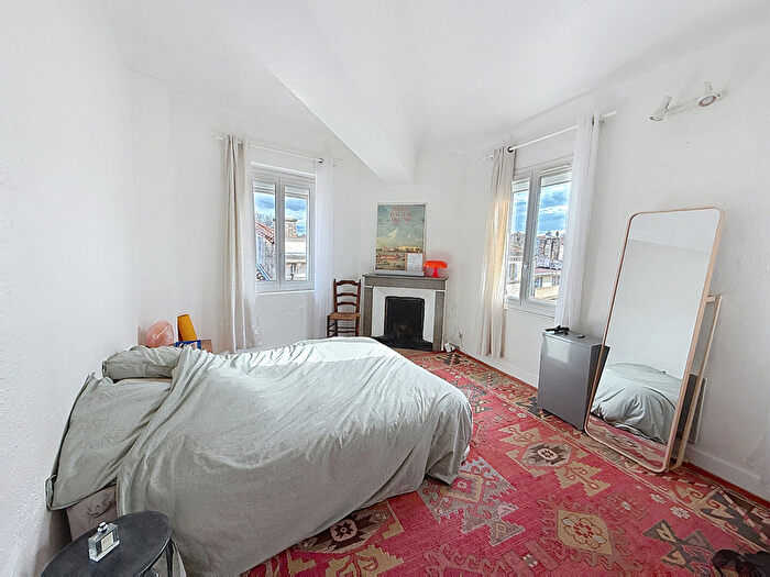 Appartement à vendre - Avignon, Palais des Papes, Zone Piétonne - 2 pièces - 1 chambre