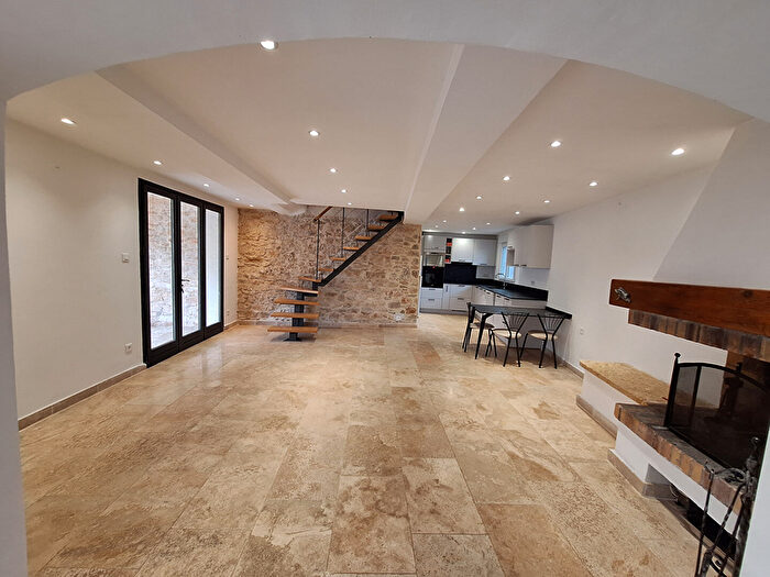 Maison à vendre - Éguilles - 5 pièces - 3 chambres