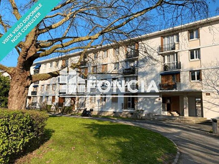 Appartement à louer - Les Dures Terres, Eaubonne - 4 pièces - 2 chambres