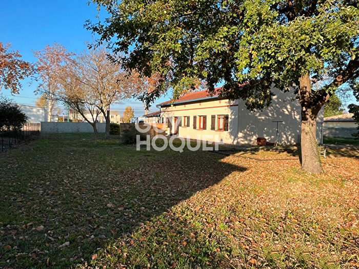Maisons à vendre et appartements à louer - 1