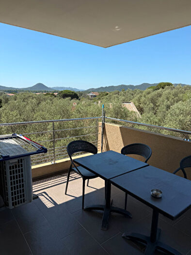 Appartement à louer - Porto-Vecchio - 2 pièces - 1 chambre