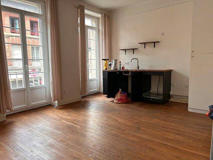 Est, Lisieux - Appartement 2 pièces à louer