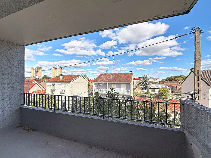 Montreuil, Ruffins, Théophile Sueur : Appartement 3 pièces à vendre