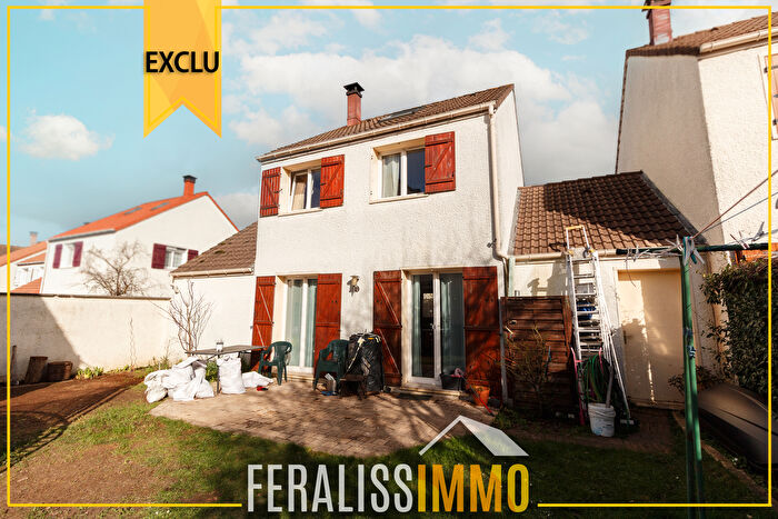 Maison à vendre - Jouy-le-Moutier, Bourseaux, Noyer, Eguérets, Temps-Perdu - 5 pièces - 4 chambres