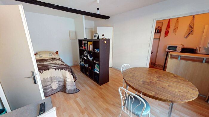 Appartement à louer - Trois Quartiers-Centre Ville, Poitiers - 1 pièce