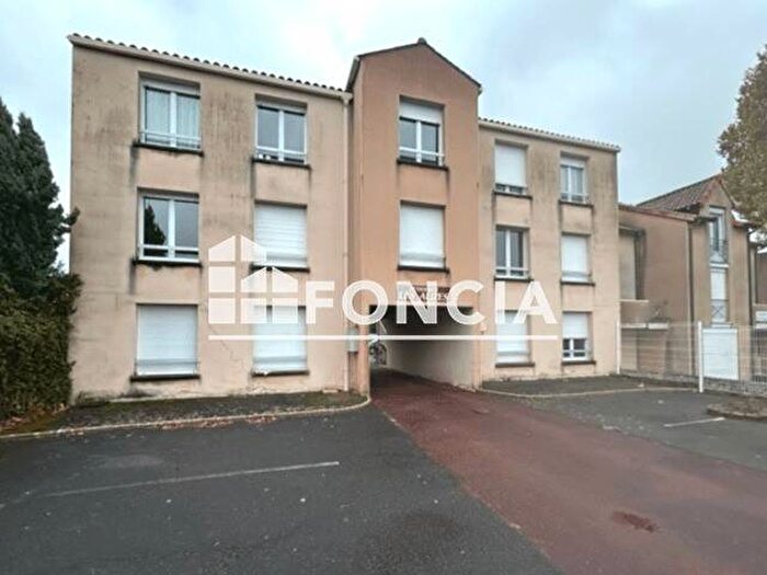 Appartement à louer - Montbernage-Pont Neuf, Poitiers - 2 pièces - 1 chambre