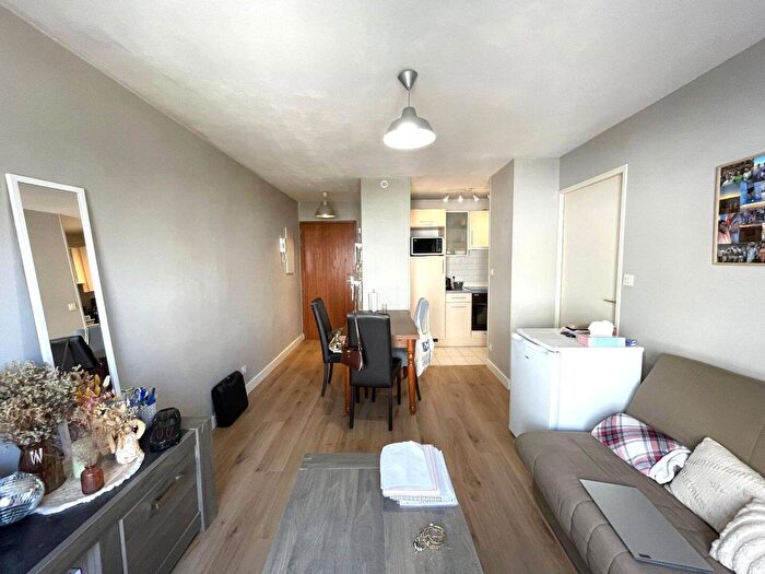 Appartement 1 pièce à louer à Madeleine-Saint Léonard-Justices, Angers