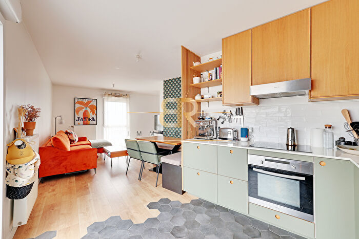 Appartement à vendre - Noisy-le-Sec, Petit Noisy - 4 pièces - 3 chambres