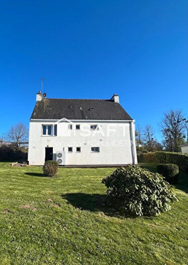 Maison à vendre - Guémené-sur-Scorff - 7 pièces - 5 chambres
