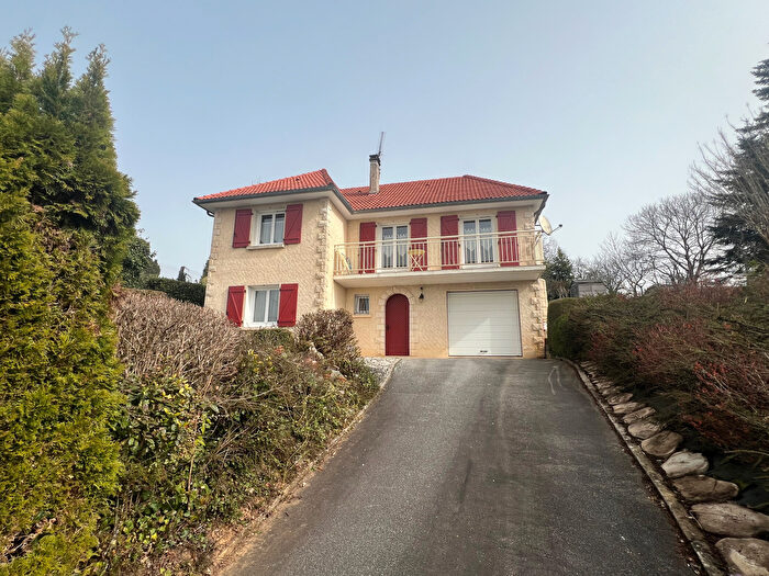 Maison à vendre - Seilhac - 4 pièces - 3 chambres