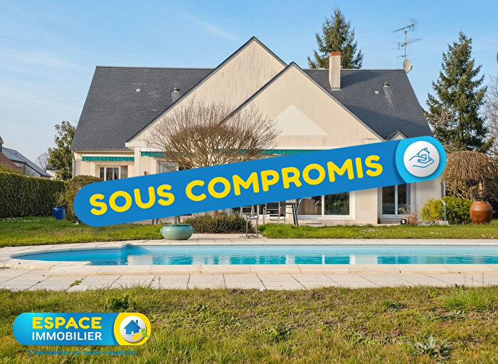 Maison à vendre - Châteauneuf-sur-Loire - 5 pièces - 4 chambres